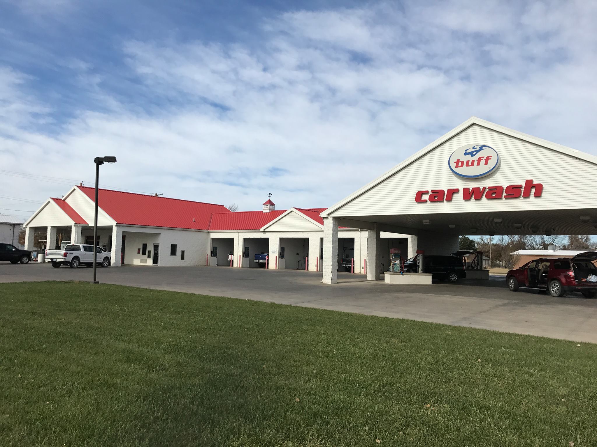 Eagle Media Online Spring Auction